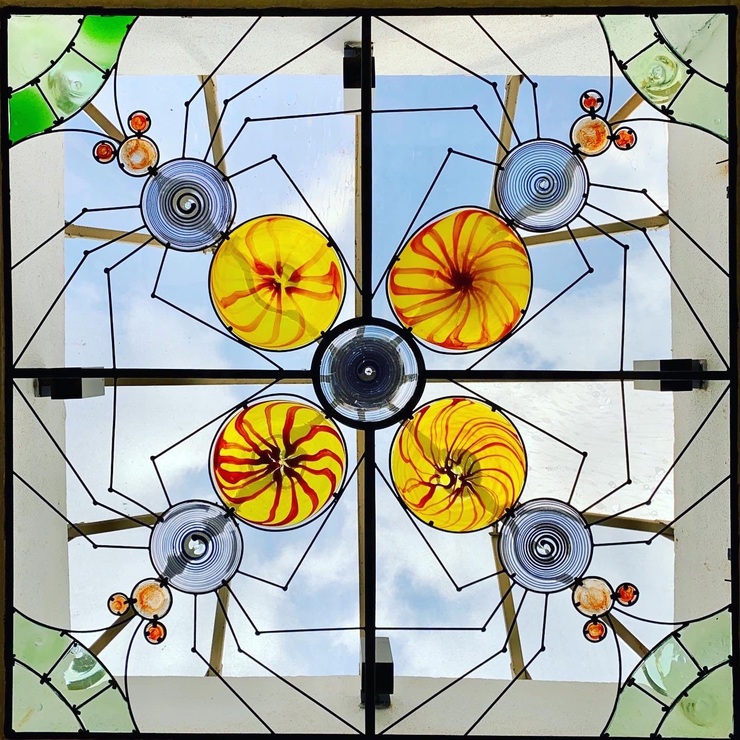 funky fencing – Kitengela Glass