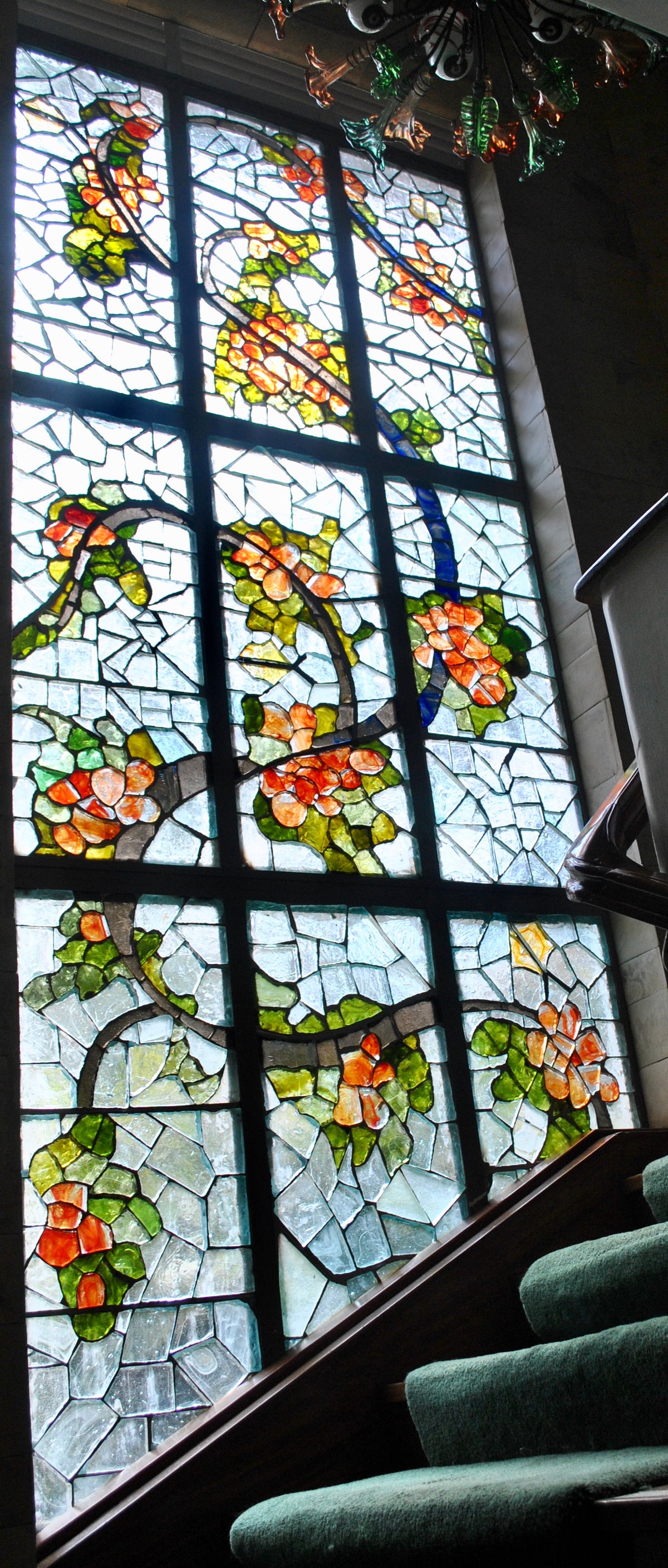 Dalle de Verre 'Nyokabi' panel ~ 4 x 2m– Kitengela Glass