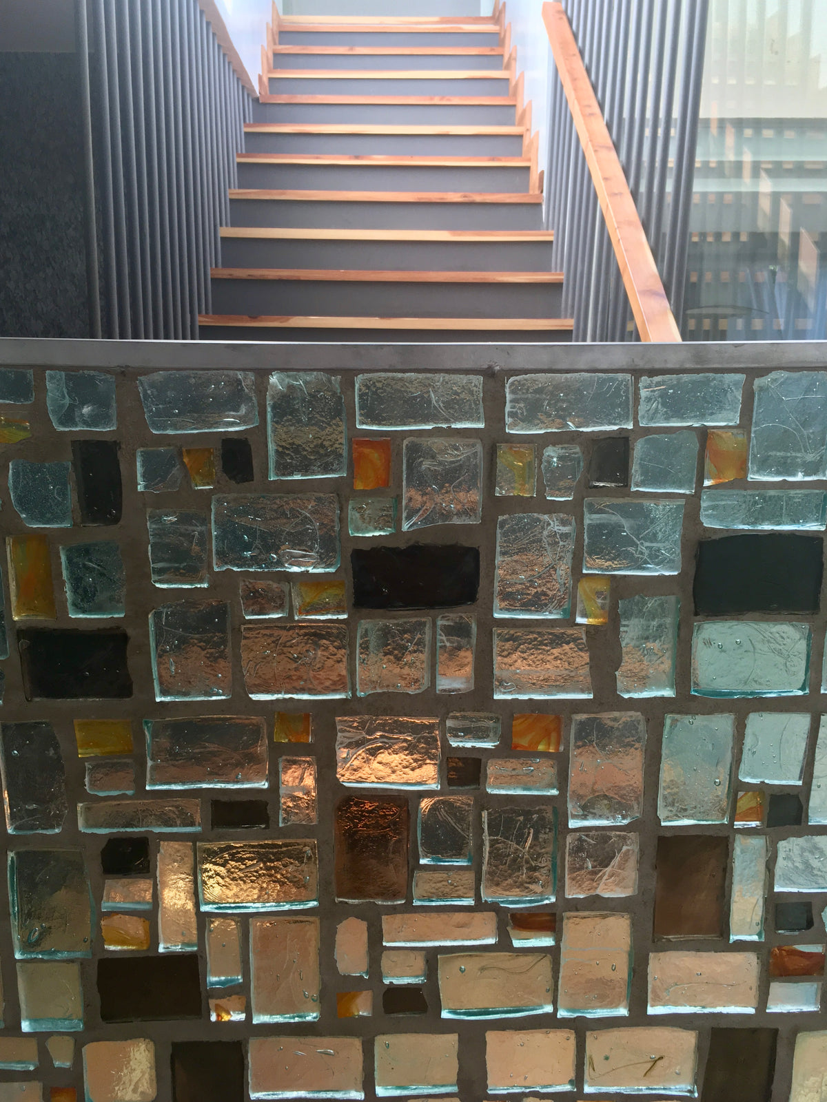 Dalle de verre 'Neo' 2 screens ~ 1m square– Kitengela Glass