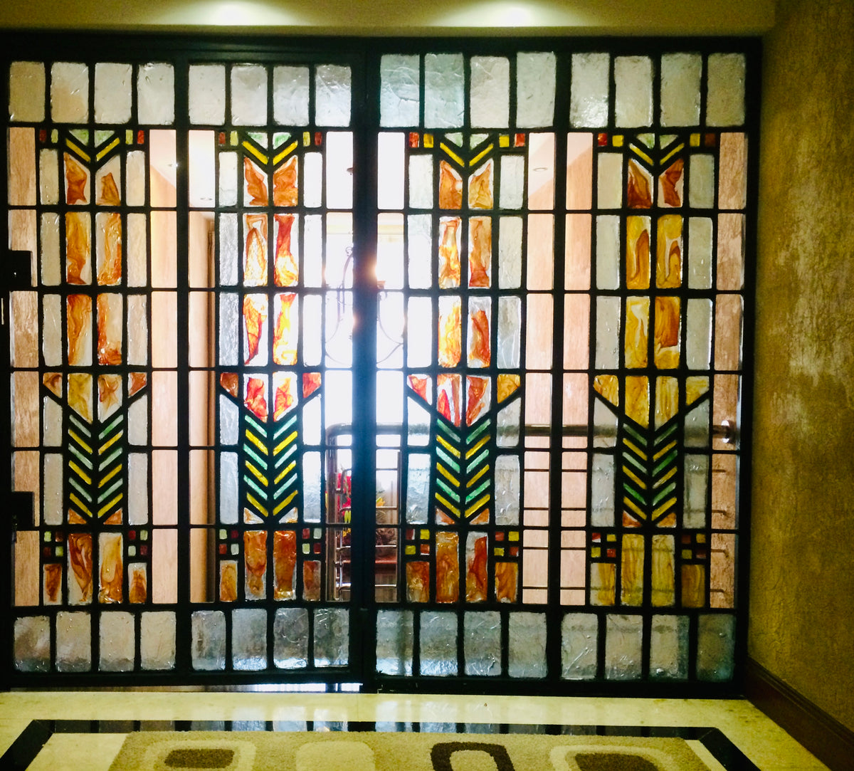 Dalle de Verre 'Frank Lloyd Wright' grille ~ 1.4 x 3m– Kitengela Glass