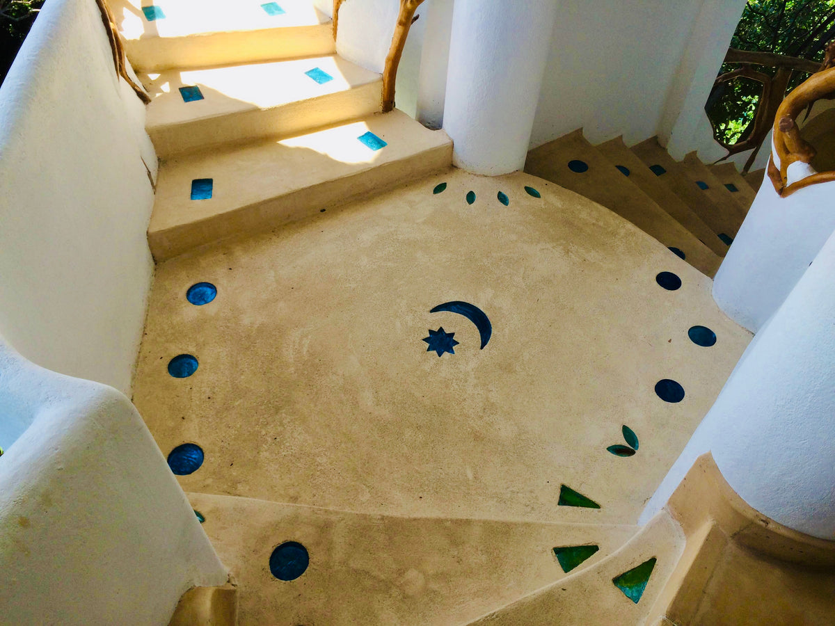 Dalle de Verre 'Watamu' floor and wall inserts– Kitengela Glass