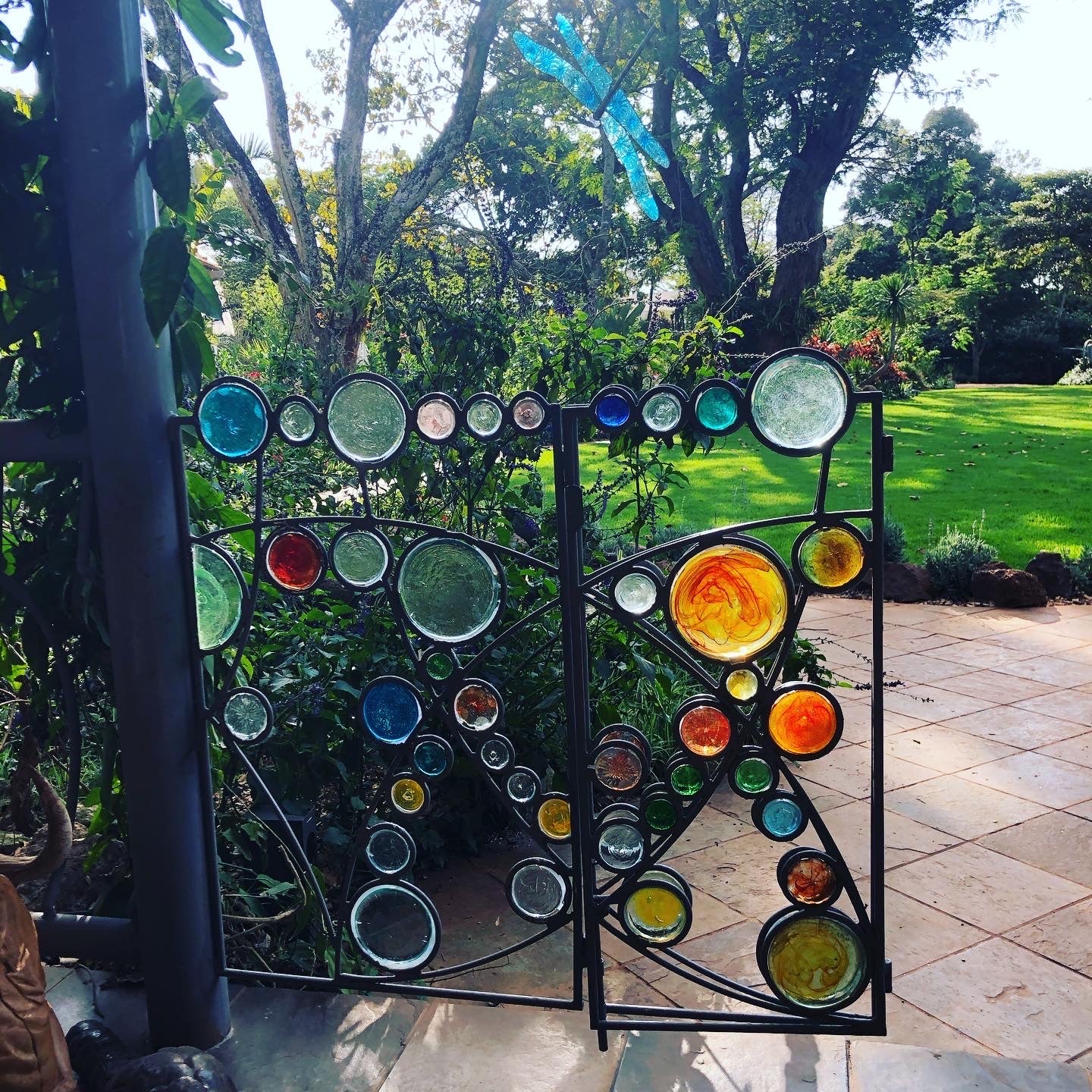 Funky Fencing gate 'Doggone' ~ 1 x 3m – Kitengela Glass